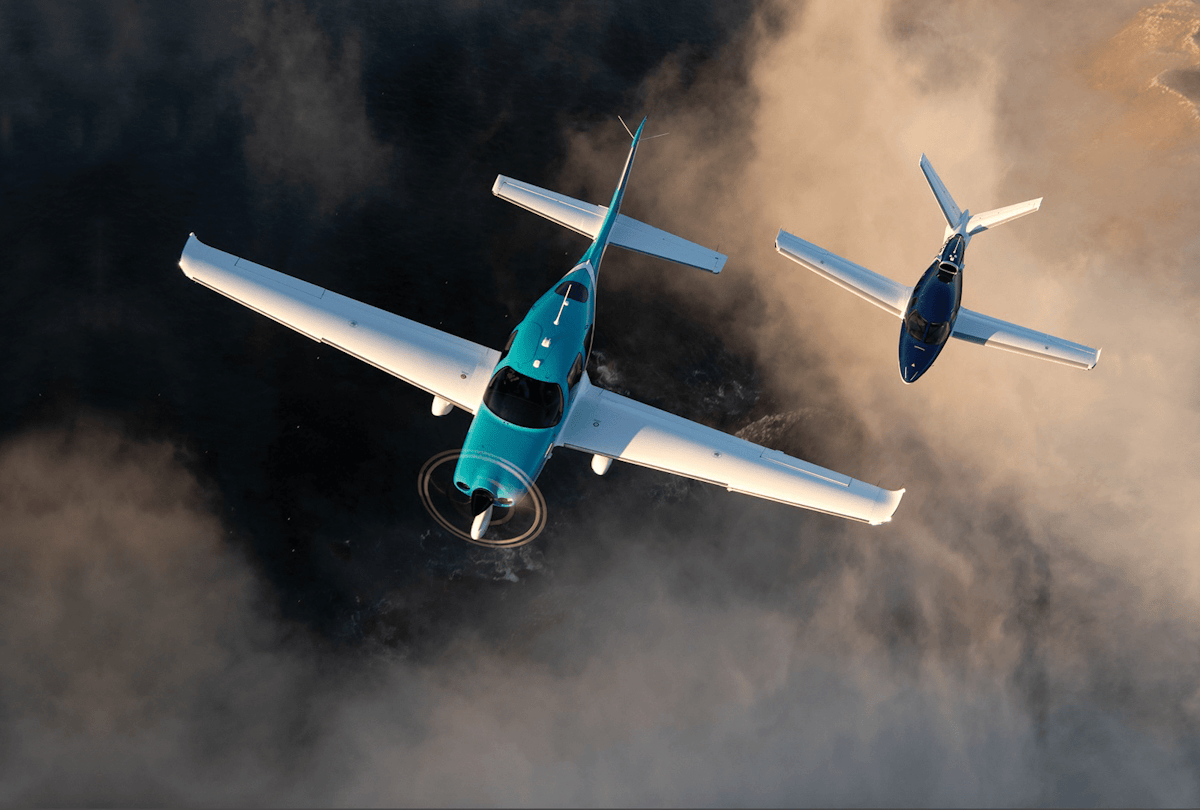 Cirrus Aircraft Celebrates 9,000 SR Series Deliveries with Destination ...